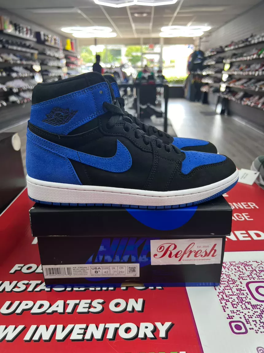 ezze Live | Vintage & Sneakers